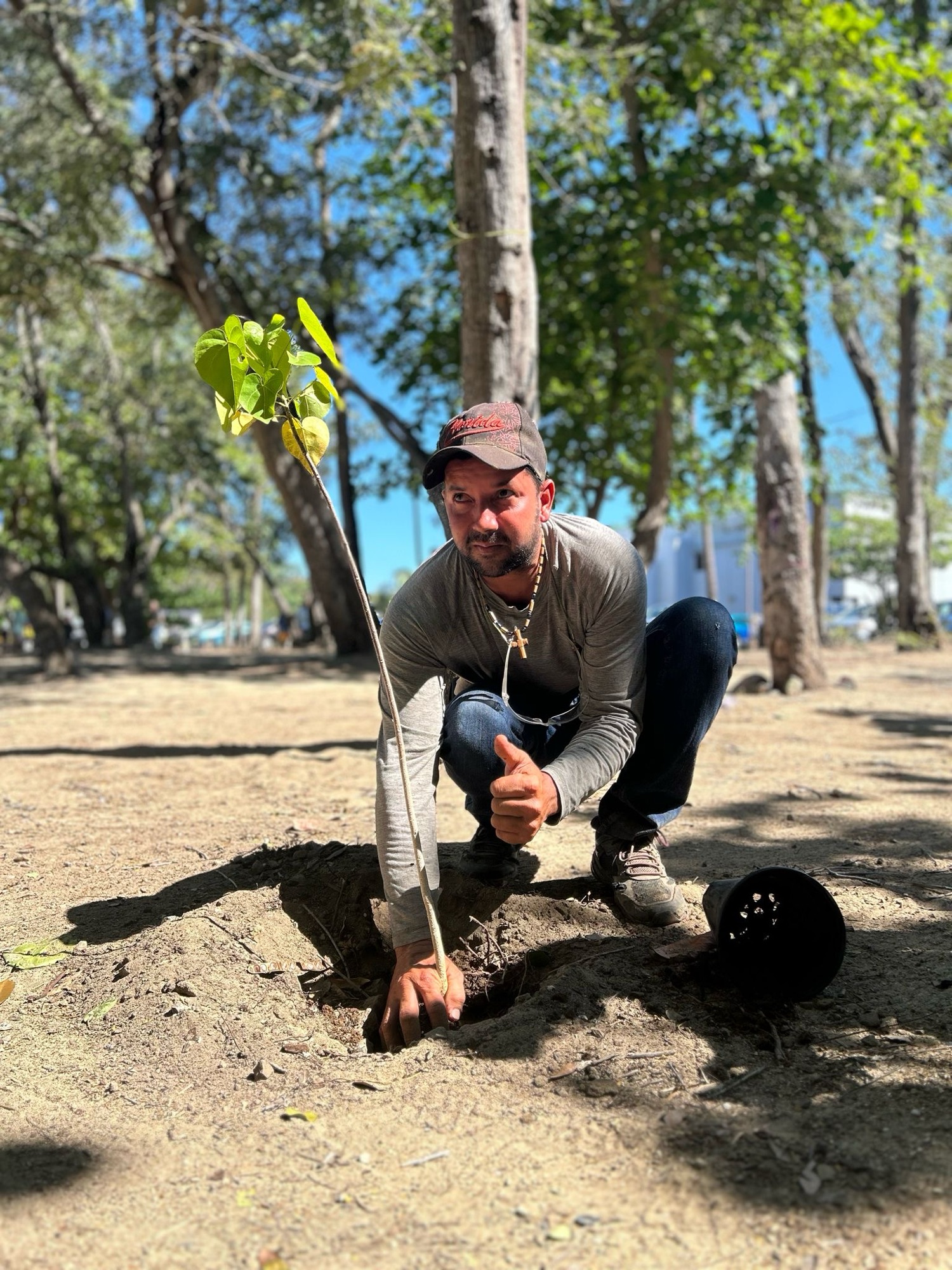 Grupo de vecinos de Rincón rotulan Playa Lala – Prensa sin censura