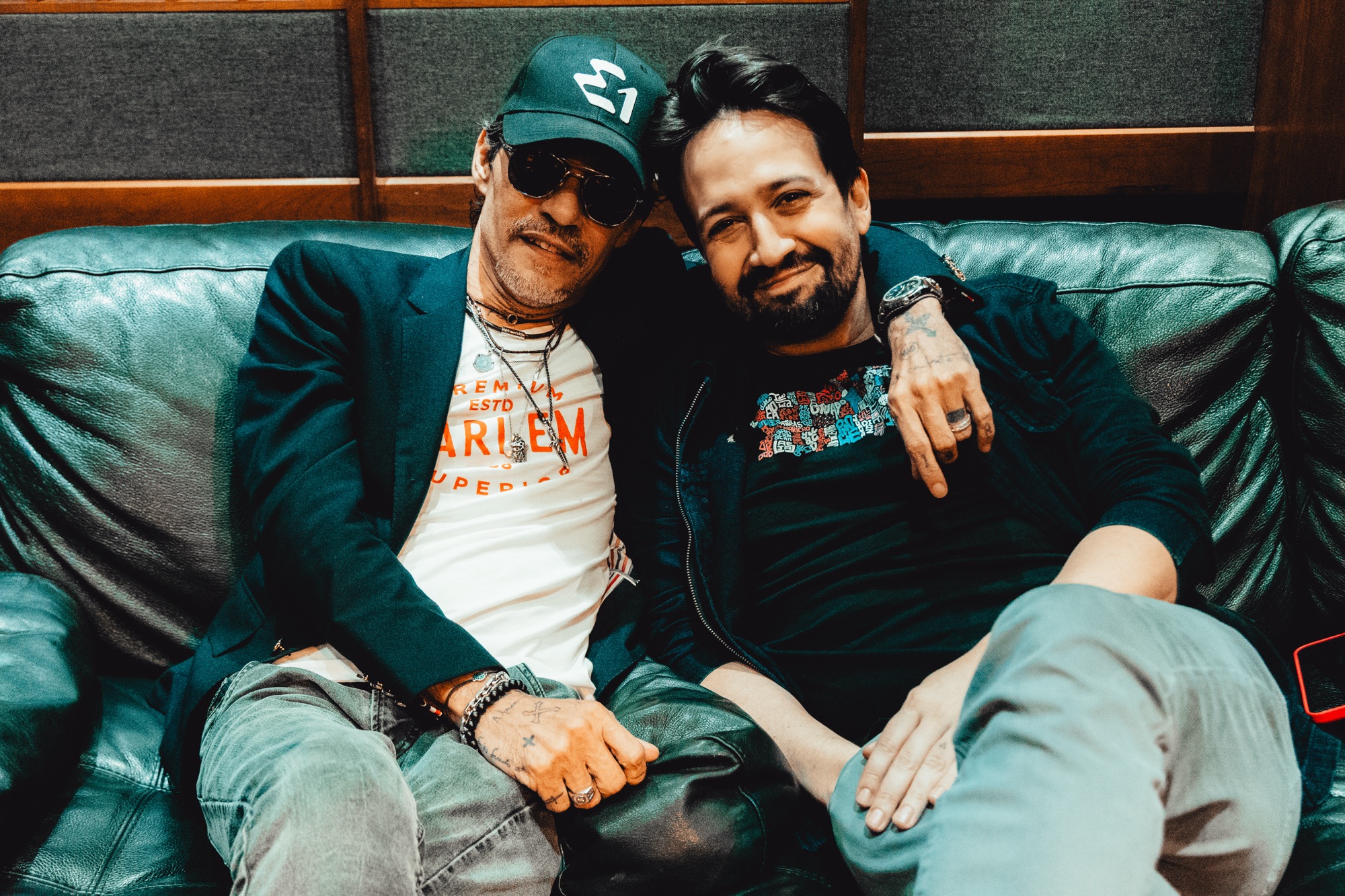 Marc Anthony y su desliz gramatical: no es lo mismo ‘Muévanse’ que ...