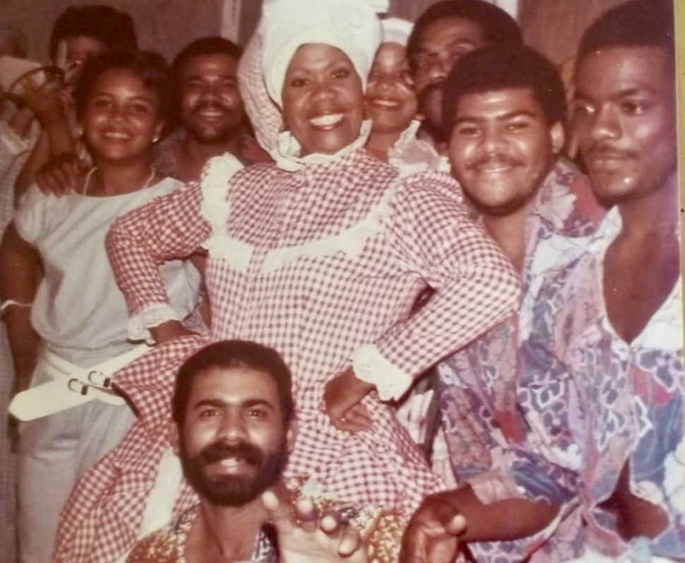 Ballet Folklórico Hermanos Ayala cumple 65 años de bomba, cultura y ...