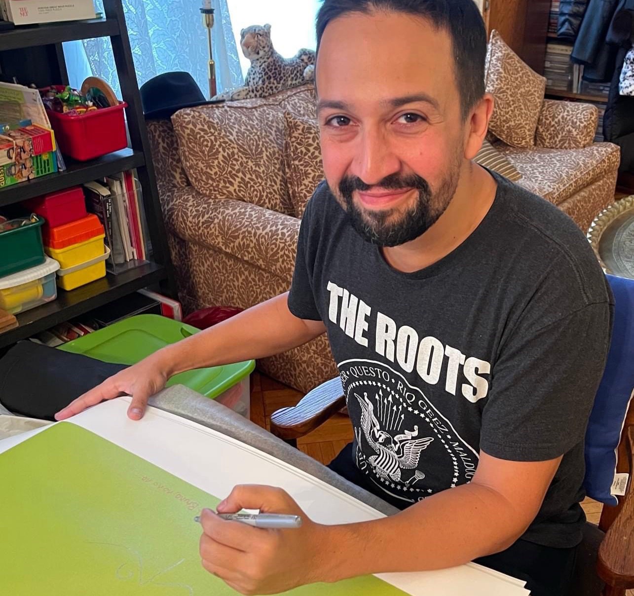 Suplica a Fundación Flamboyán consideración para que los dramaturgos ...