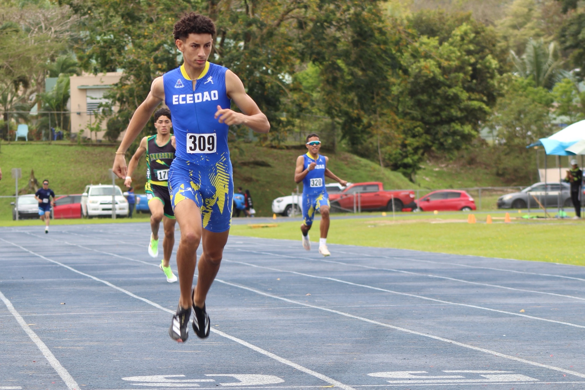Velocistas de ECEDAO dominan competencias regionales de atletismo ...