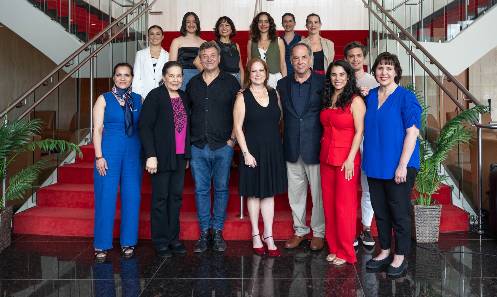 La aclamada ópera ‘Ainadamar’ dará inicio esta noche al Festival Casals ...