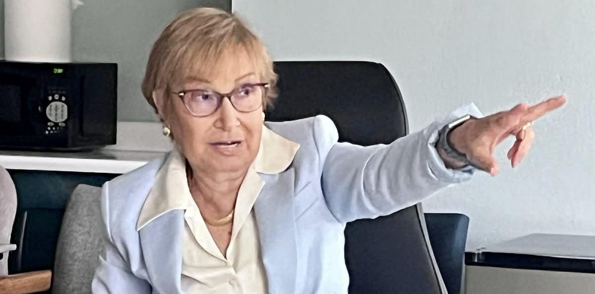 Otra carta pública a María Conte: revelan que en plena crisis económica ...