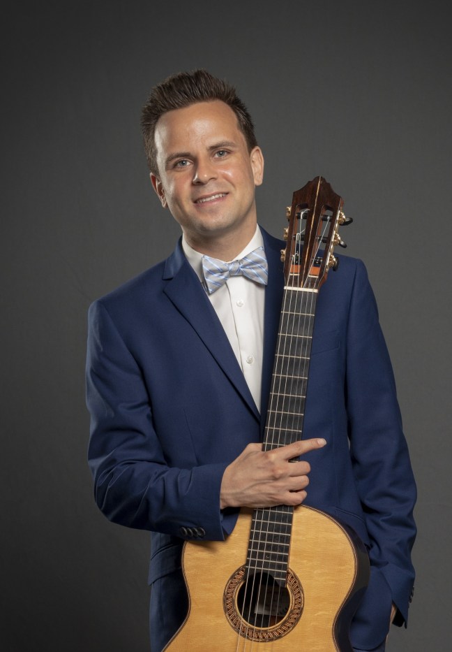 Hermelindo con un concierto ‘Íntimo’ para su pueblo – Prensa sin censura